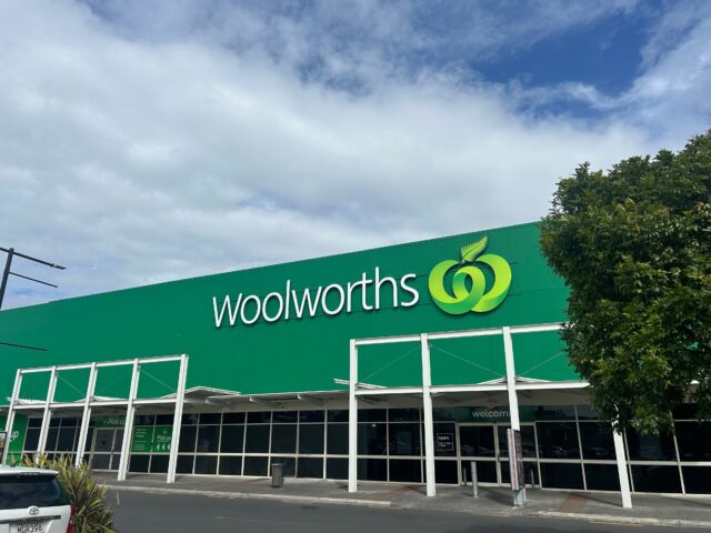 Woolworths – Westgate Shopping Centre