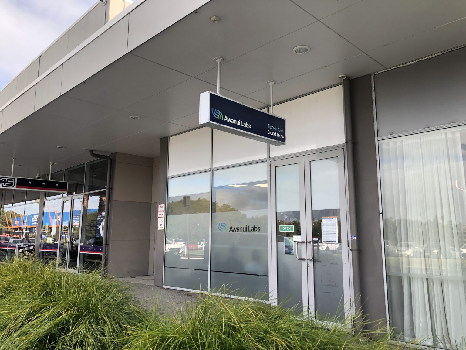 Awanui Labs – Westgate Shopping Centre