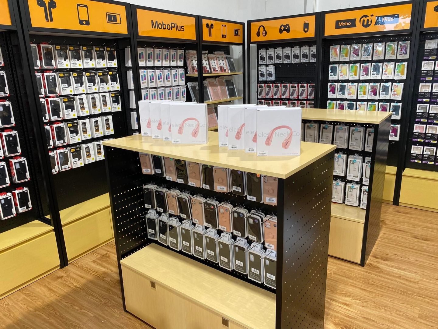 Mobo Plus – Westgate Shopping Centre